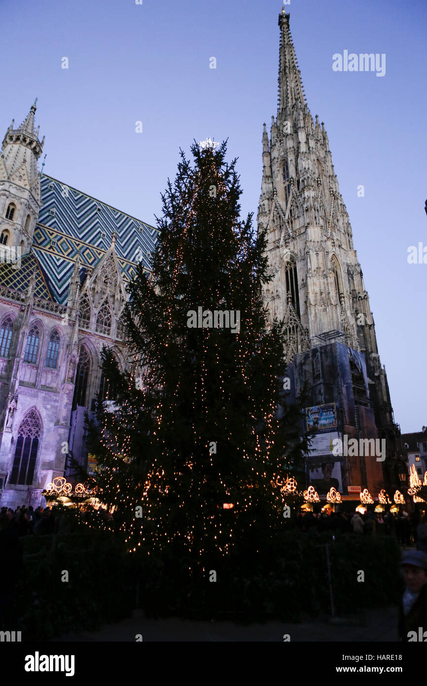 Vienna, Austria. 02nd Dec, 2016. The christmas tree outside the St ...