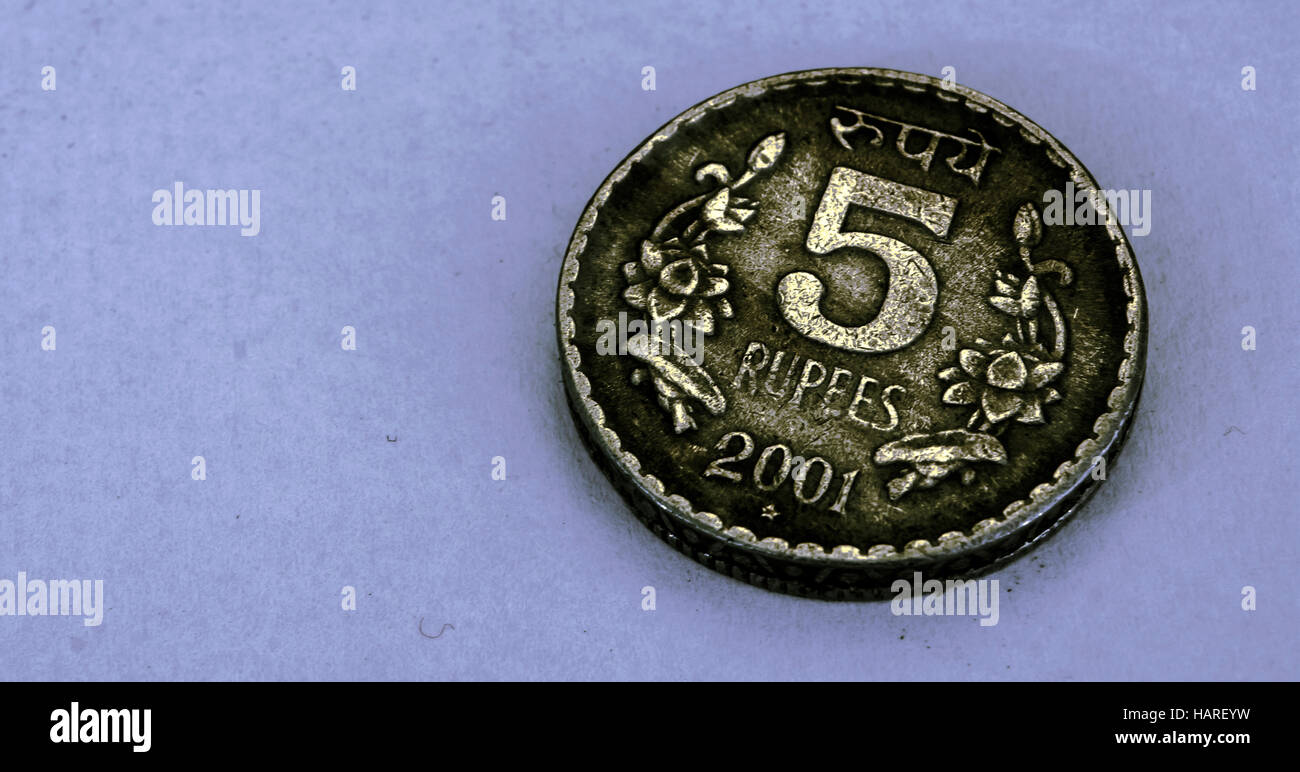 Indian five rupee coin hi-res stock photography and images - Alamy