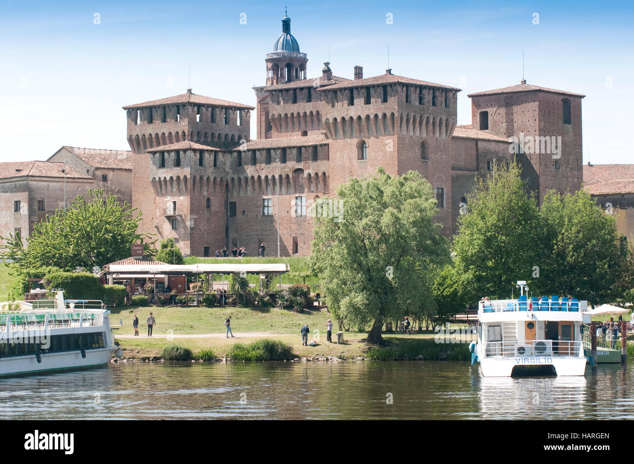 Lake mezzo hi-res stock photography and images - Alamy