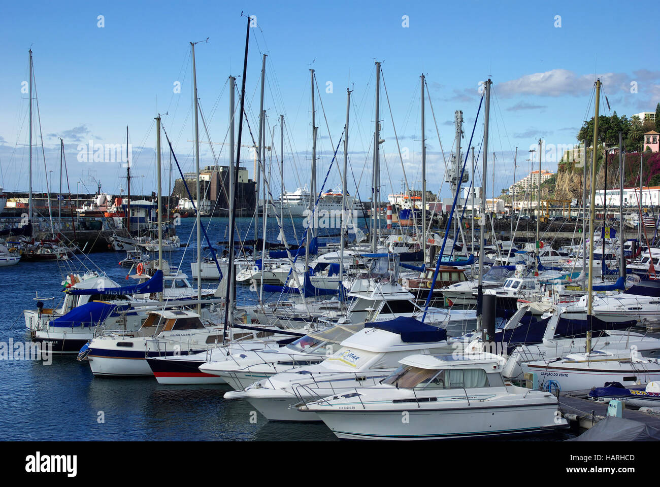 madeira funchal harbour Stock Photo - Alamy