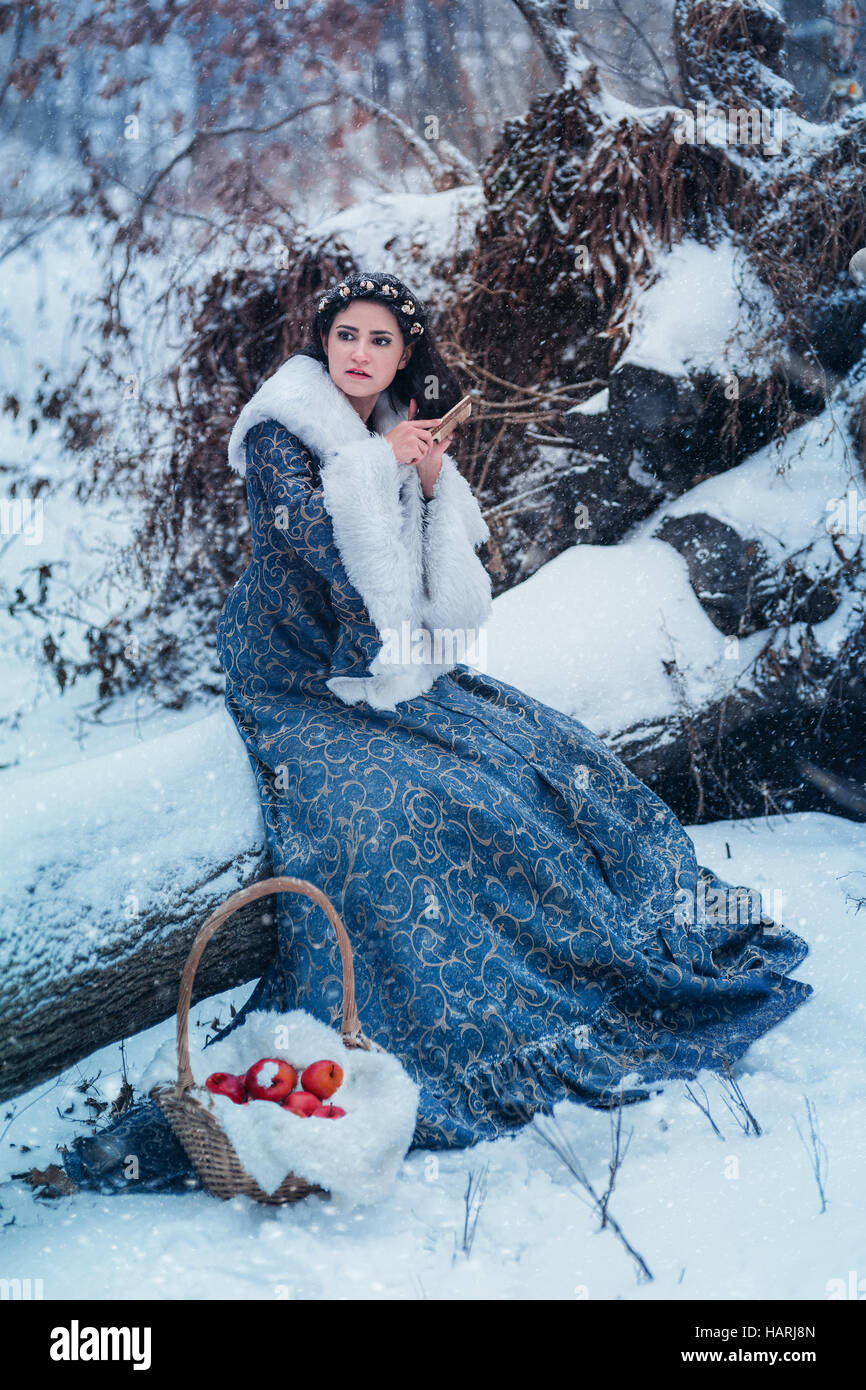 Portrait of Snow White Stock Photo - Alamy