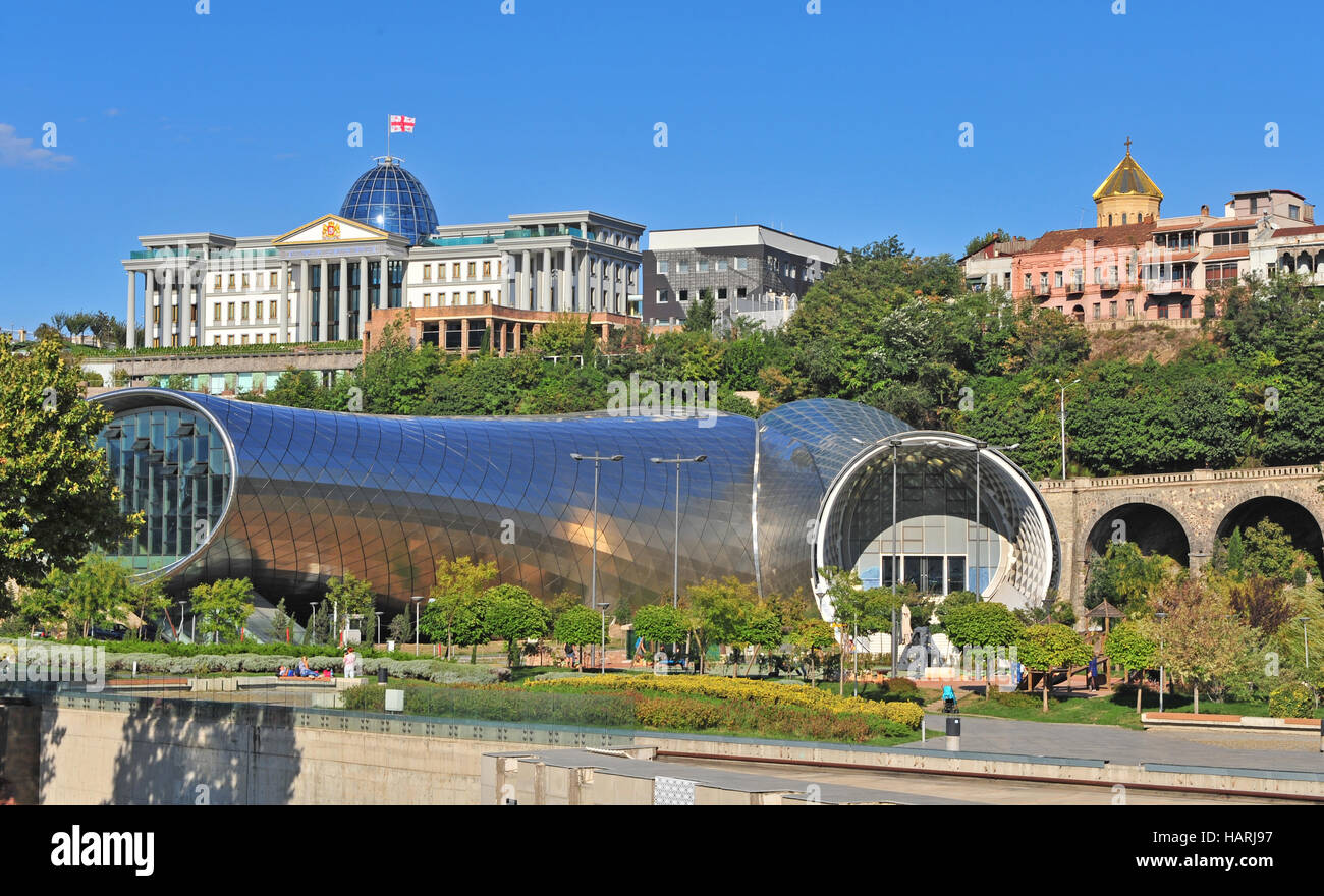 View of the park in Tbilisi city centre, Georgia Stock Photo - Alamy