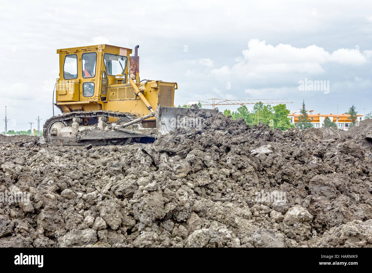 Land leveling bulldozer hi-res stock photography and images - Alamy