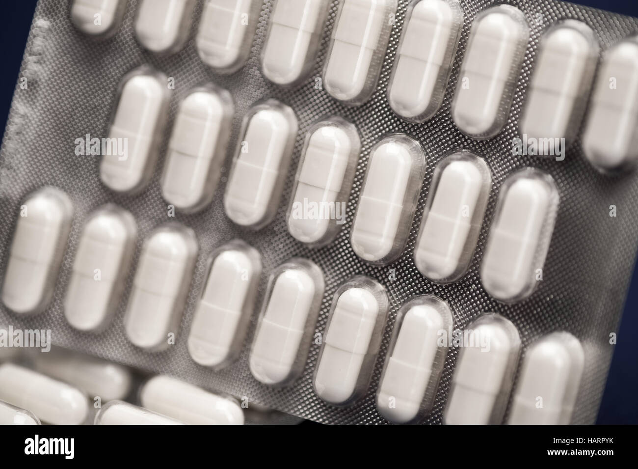 Pillen hi-res stock photography and images - Alamy