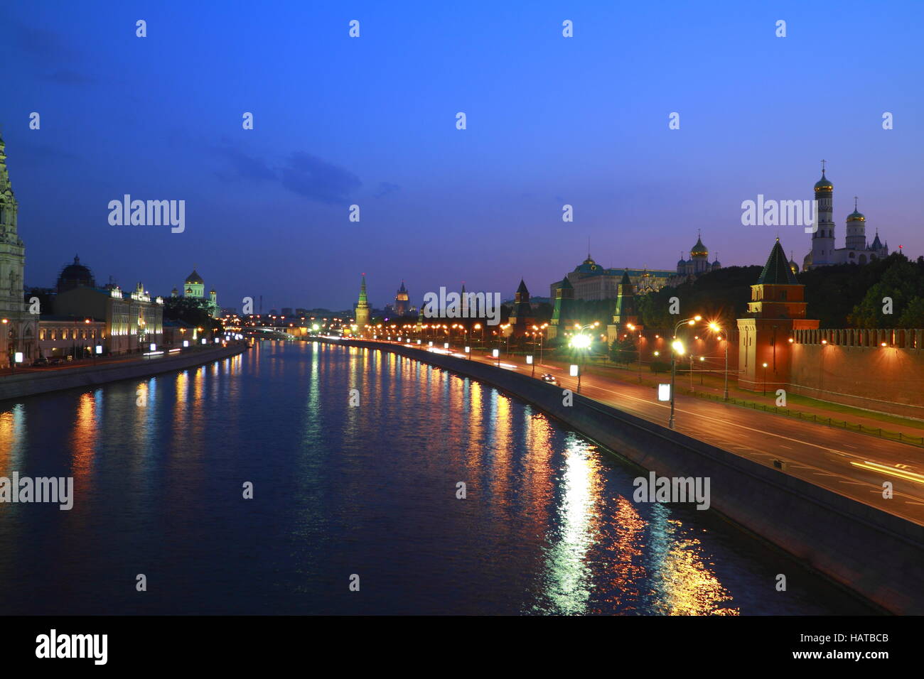 Moskau kreml mauer hi-res stock photography and images - Alamy
