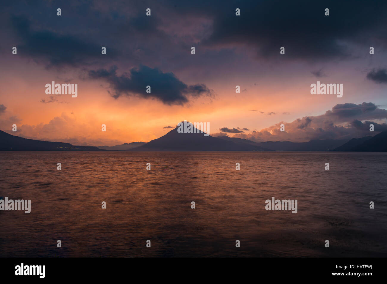 Volcan sunset hi-res stock photography and images - Alamy