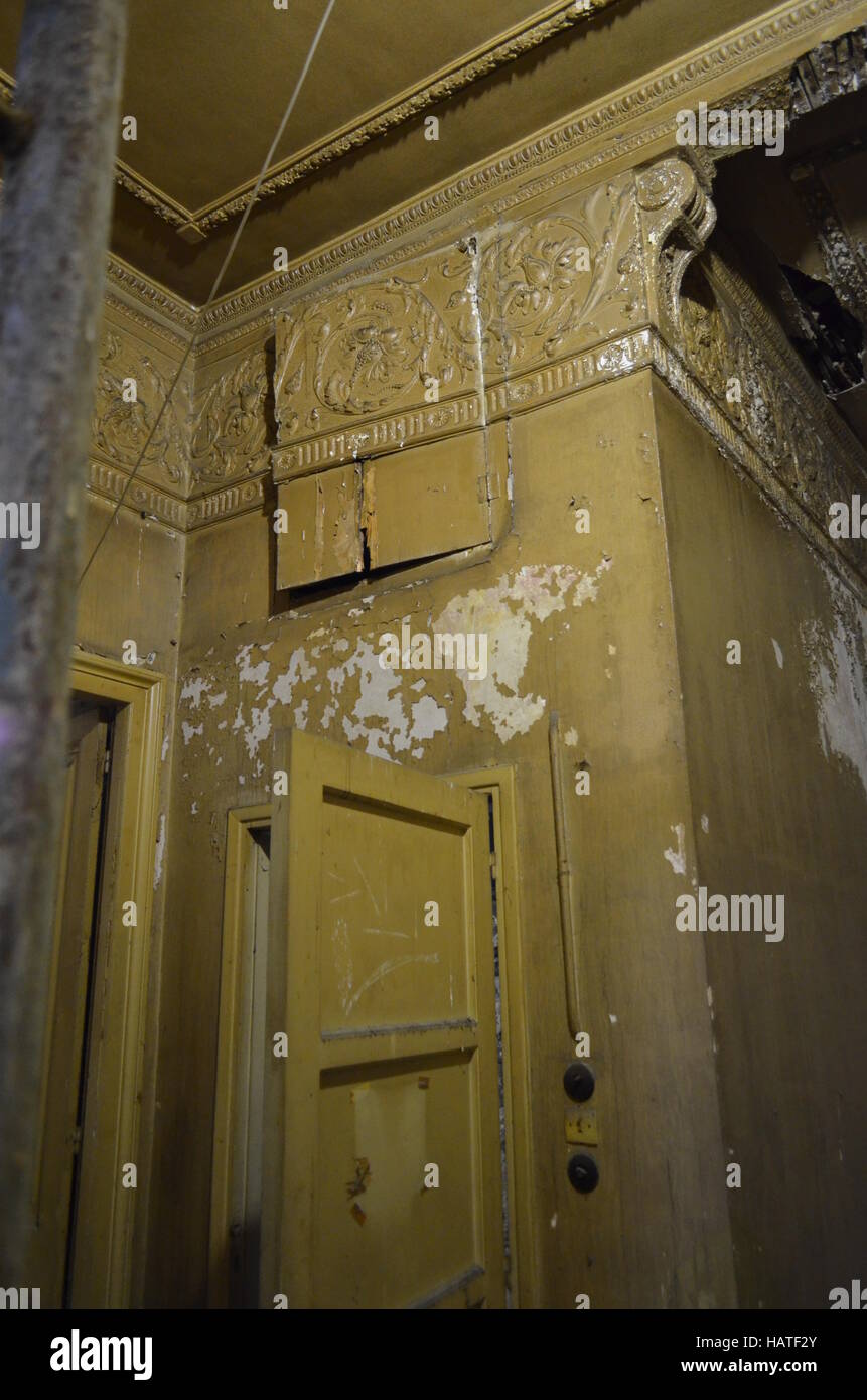 Architectural details of building structures in the city Stock Photo ...