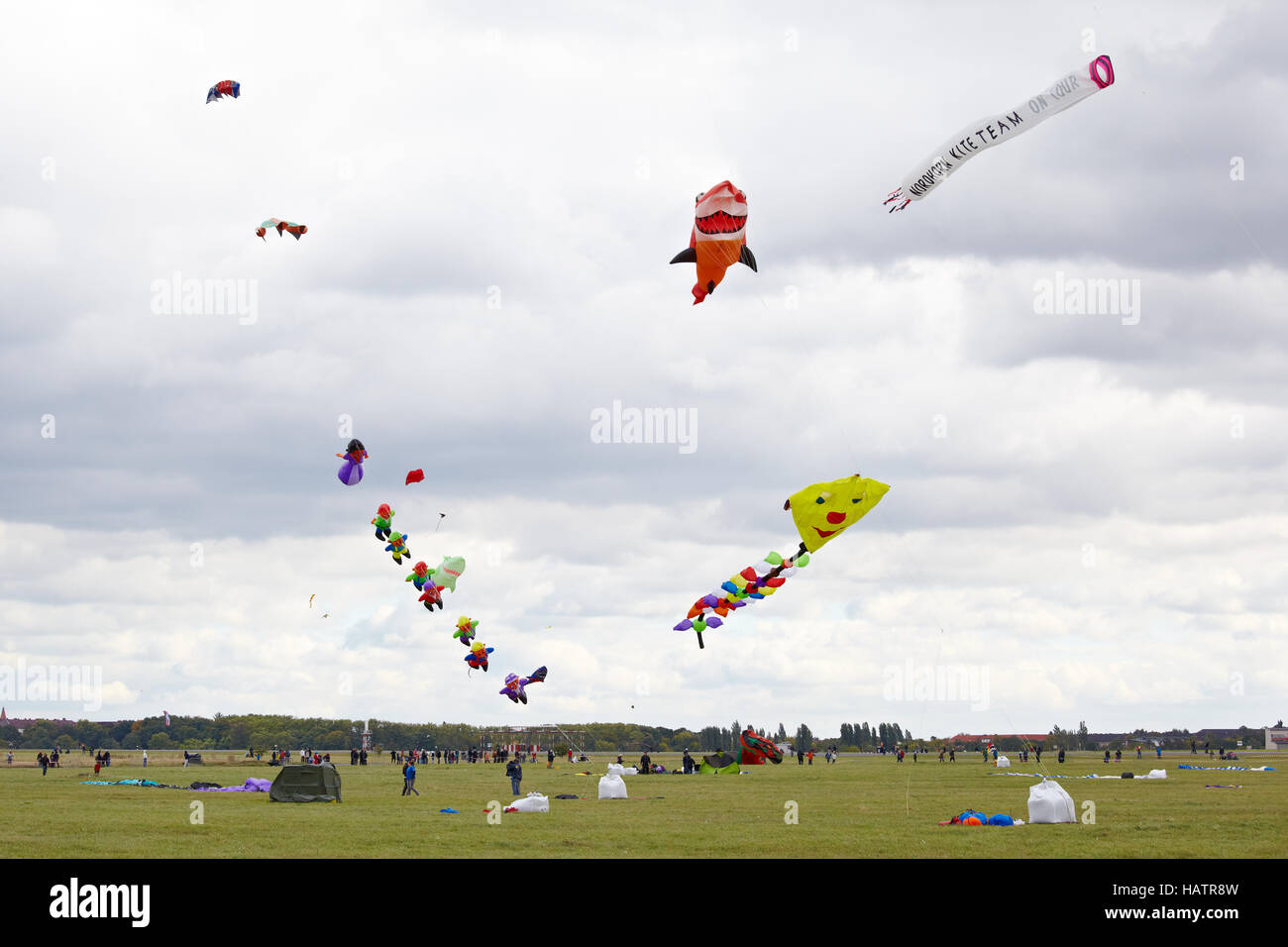 The giant kite festival hi-res stock photography and images - Alamy