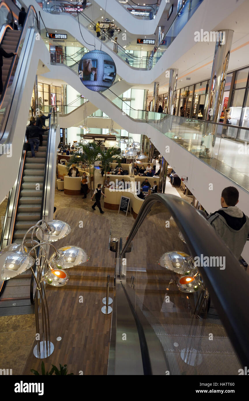 Sevens dusseldorf hi-res stock photography and images - Alamy