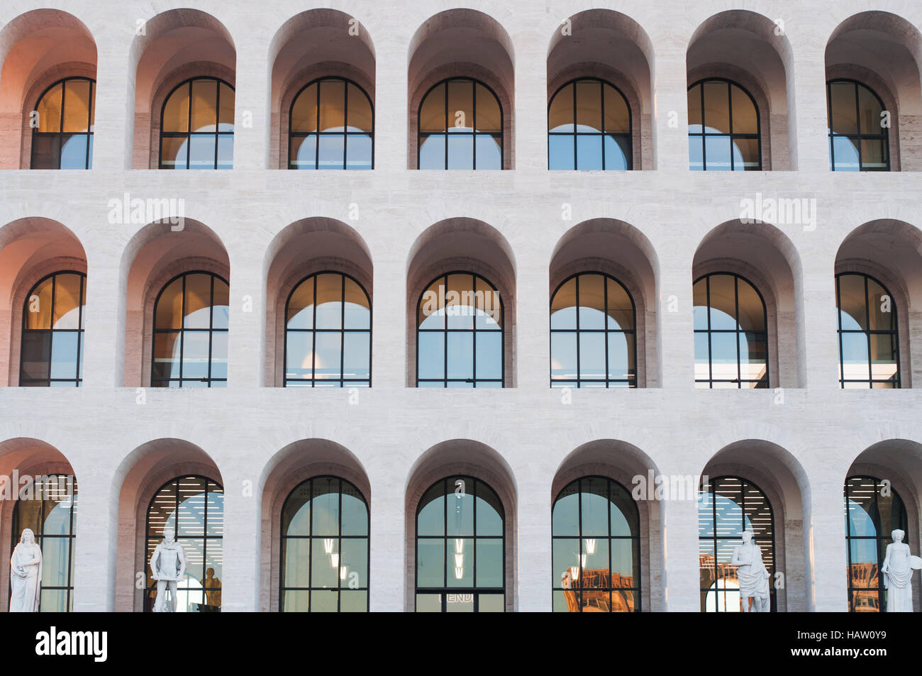 Front view of a building in Rome, Italy Stock Photo - Alamy