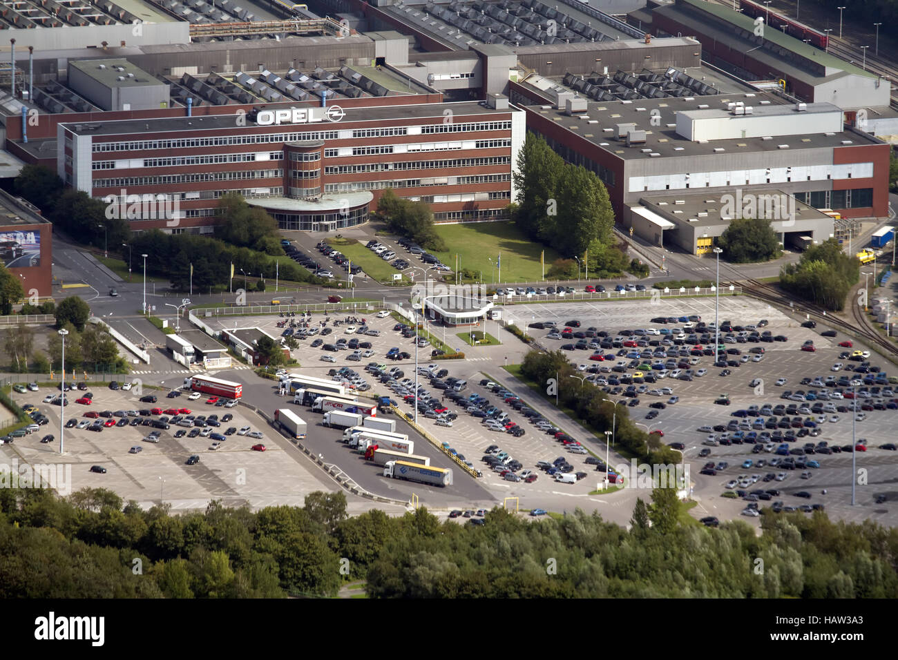 car manufacturers / opel factory Stock Photo - Alamy