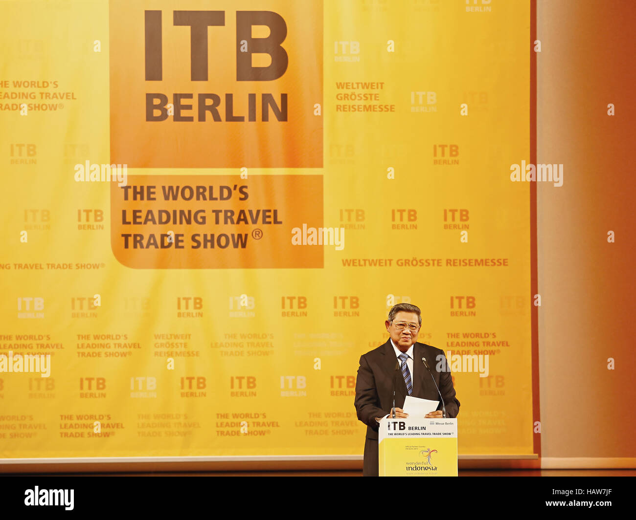 International building exhibition berlin hi-res stock photography and ...