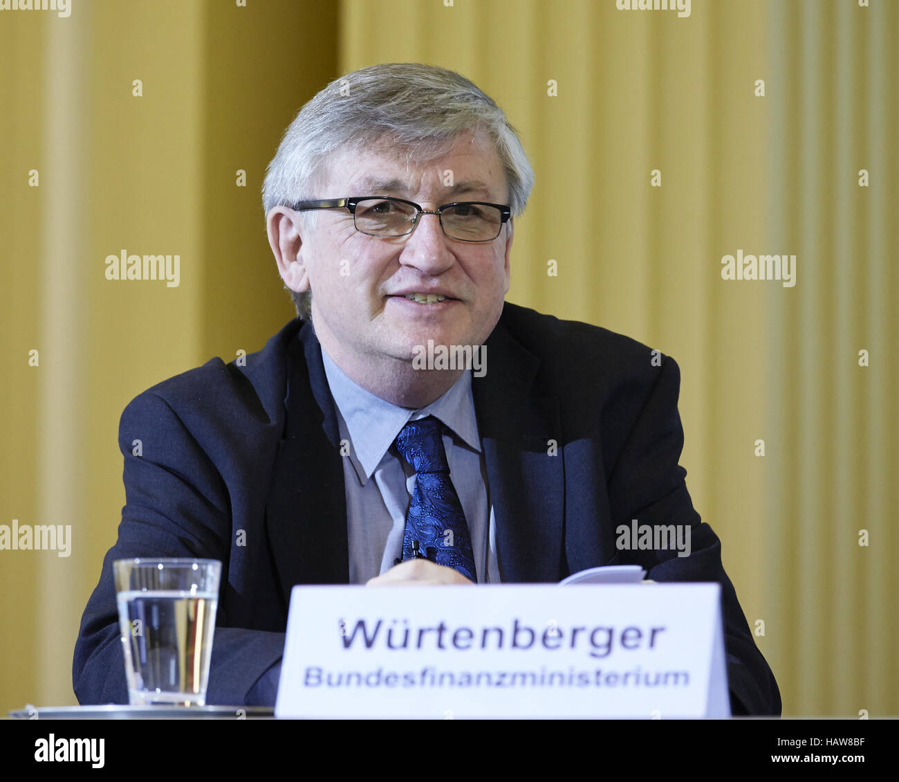 Department of customs and excise duties hi-res stock photography and ...