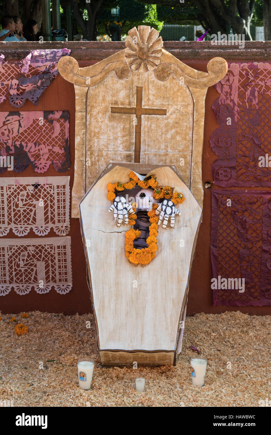Mexico guanajuato altar day dead hi-res stock photography and images ...