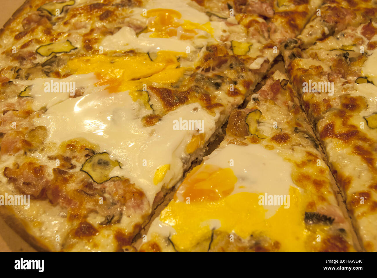 Closeup pizza hi-res stock photography and images - Alamy