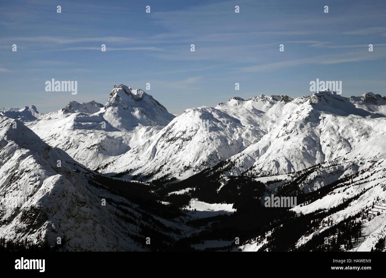 Panorama massive alpine mountains hi-res stock photography and images ...