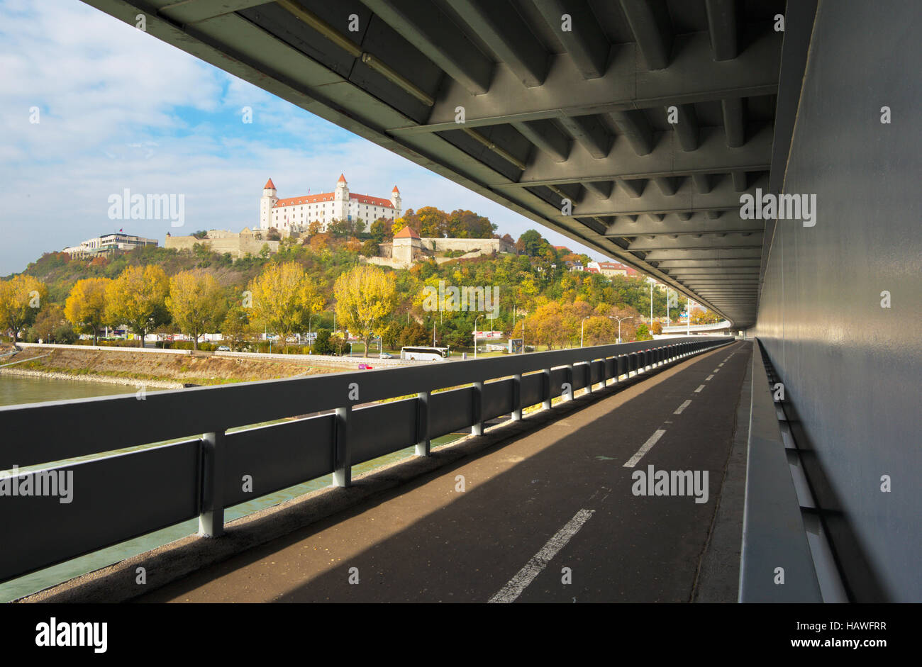 BRATISLAVA, SLOVAKIA, OCTOBER - 27, 2016: The castle from SNP bridge ...