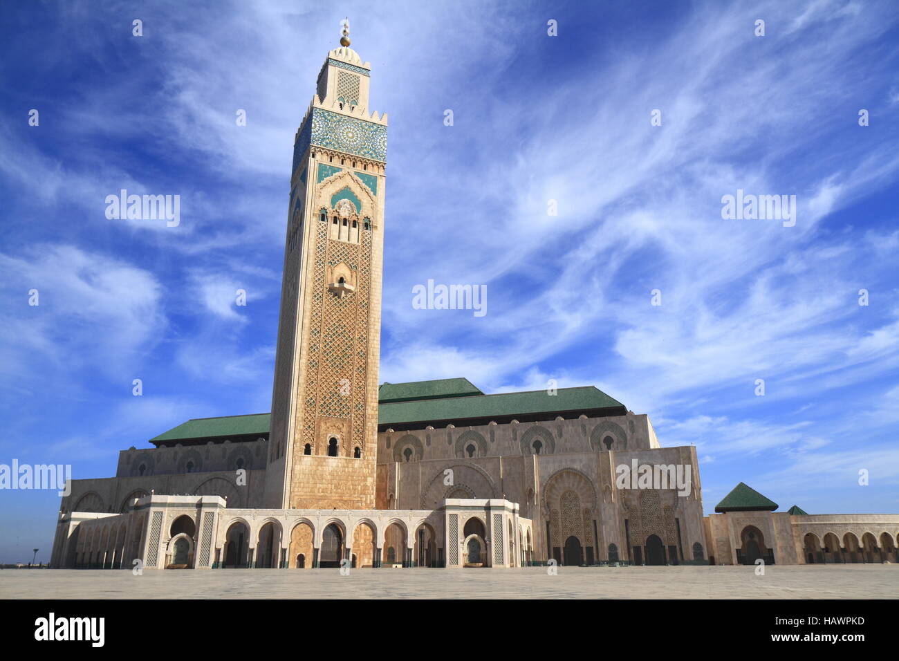 Hassan ii grand mosque hi-res stock photography and images - Alamy