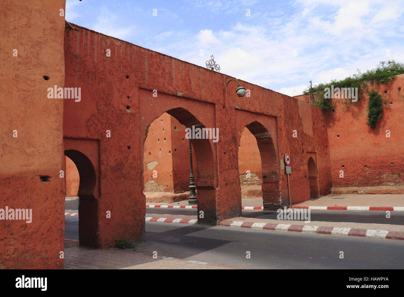 Marrakech city gate wall hi-res stock photography and images - Alamy