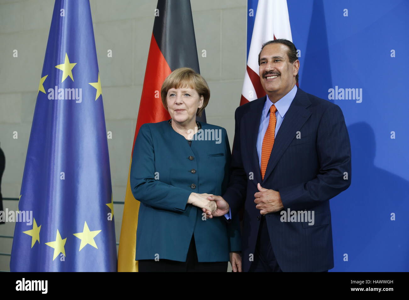 Chancellor Merkel and PM Al-Thani of Qatar Stock Photo - Alamy