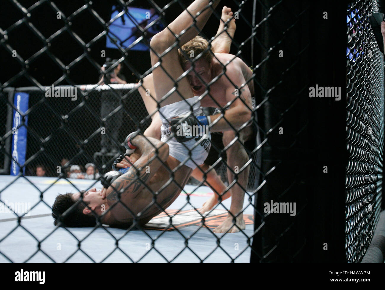 Mma triangle hi-res stock photography and images - Alamy