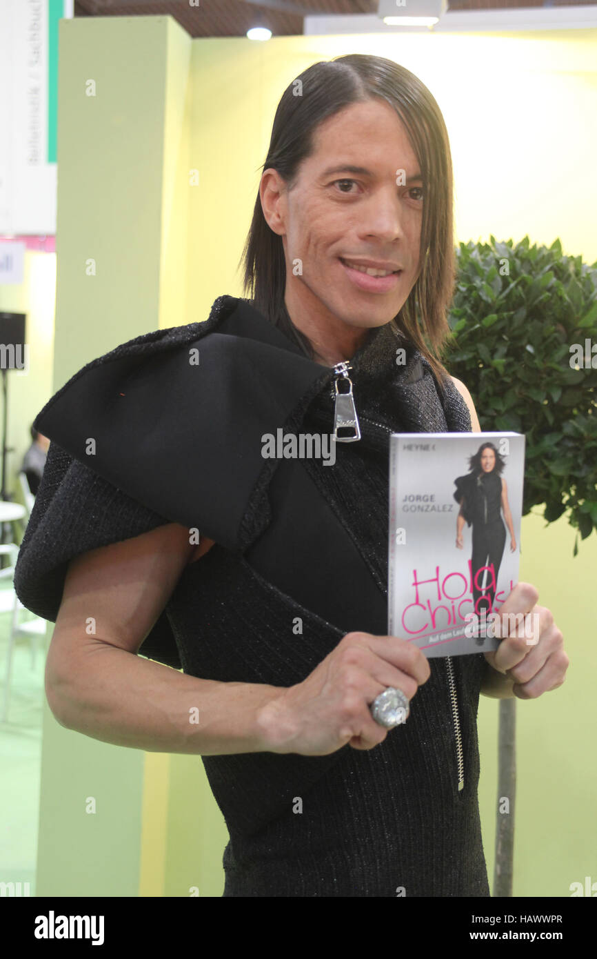 Jorge gonzalez hi-res stock photography and images - Alamy