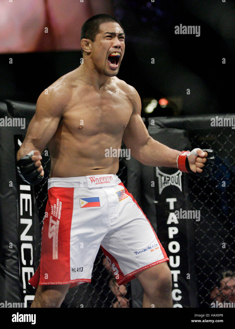 Mark Munoz celebrates his victory over Ryan Jensen during UFC 108 at ...