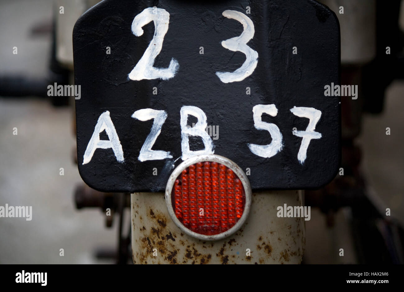 French number plate hi-res stock photography and images - Alamy