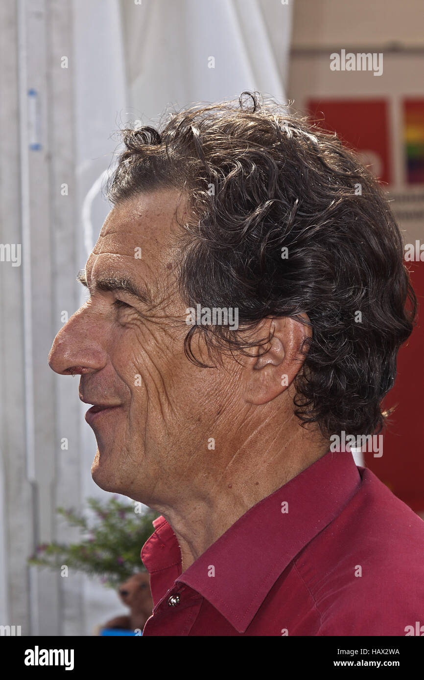 Federal members of the bun hi-res stock photography and images - Alamy