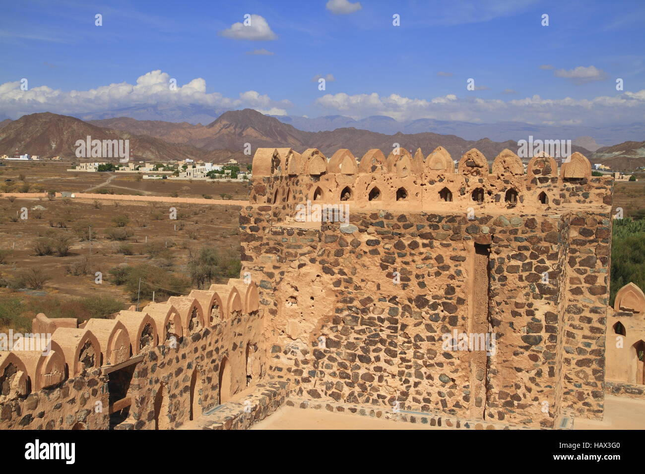 Jabrin fortress hi-res stock photography and images - Alamy
