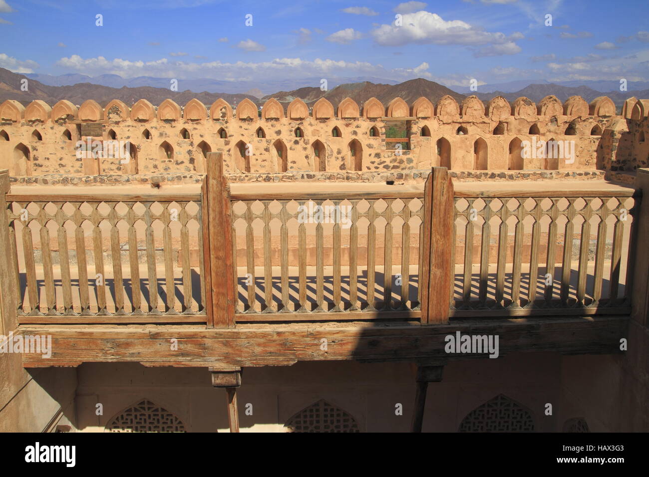 Jabrin fortress hi-res stock photography and images - Alamy