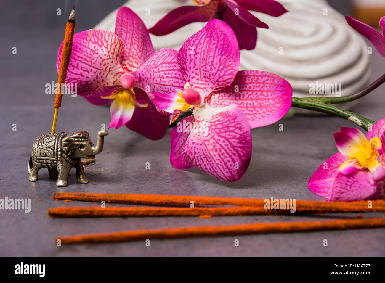 Buddha lounge hi-res stock photography and images - Alamy