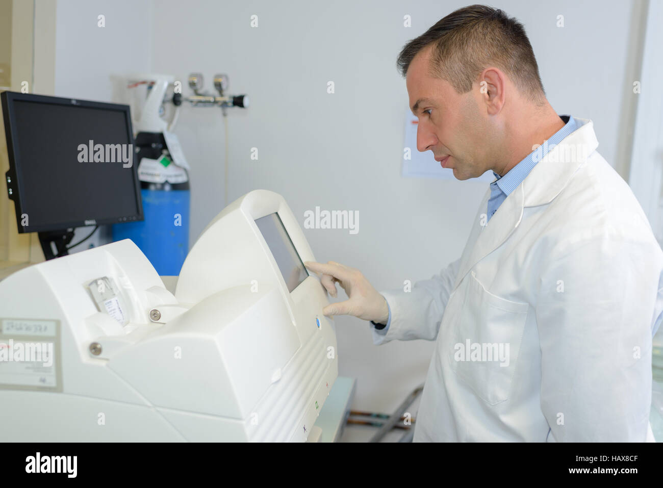 Analytical programme hi-res stock photography and images - Alamy