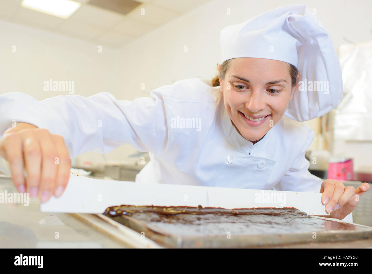 making cake partitions Stock Photo - Alamy