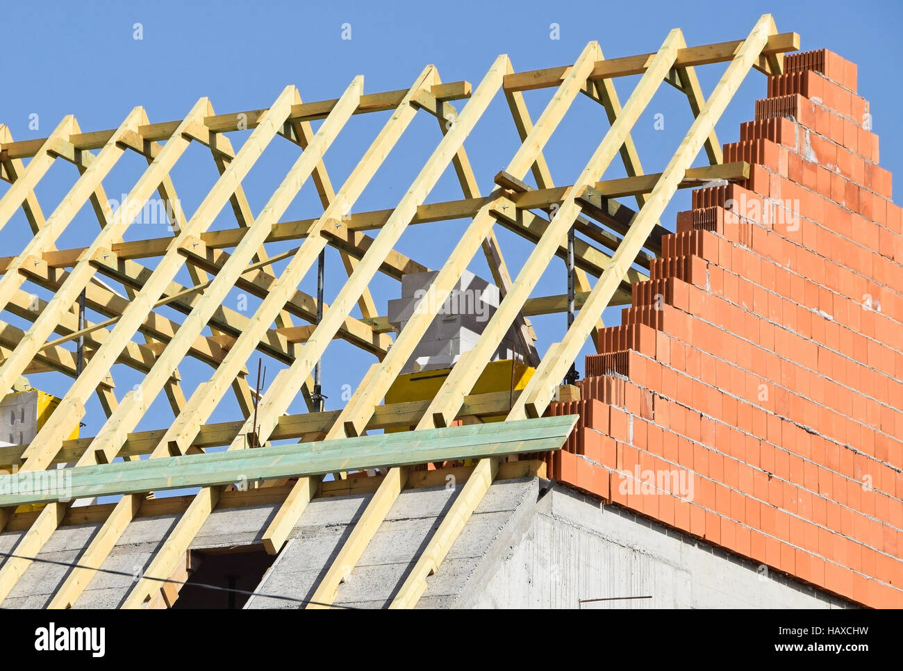 Roof of a new building under construction Stock Photo - Alamy