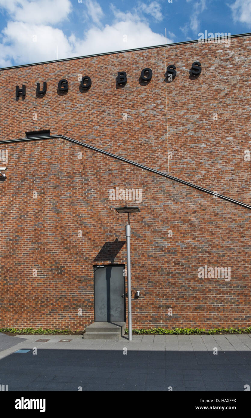 Hugo boss outlet hi-res stock photography and images - Alamy