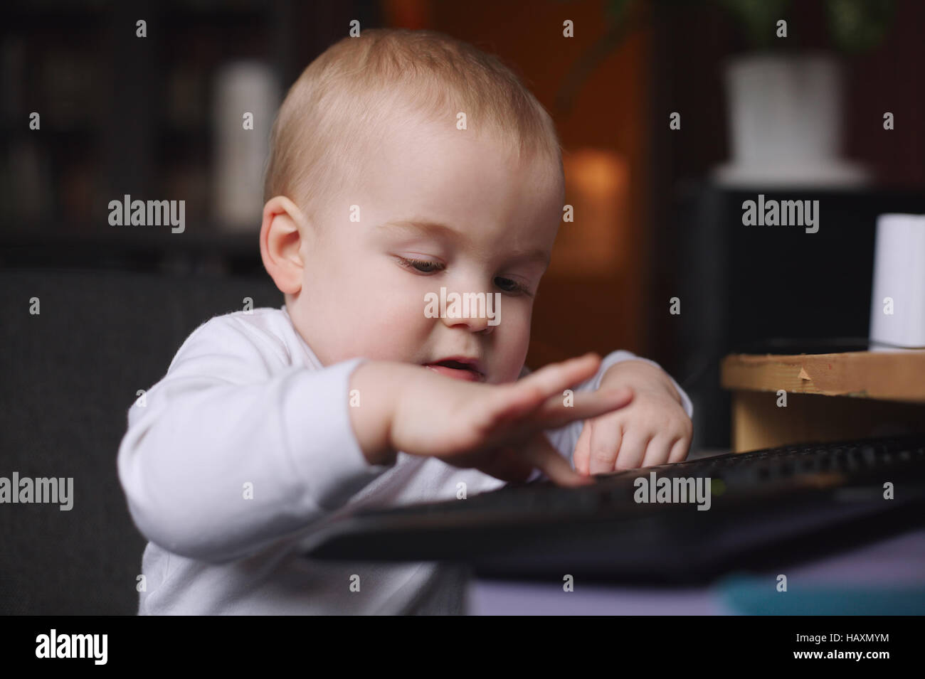 little boy using computer Stock Photo - Alamy