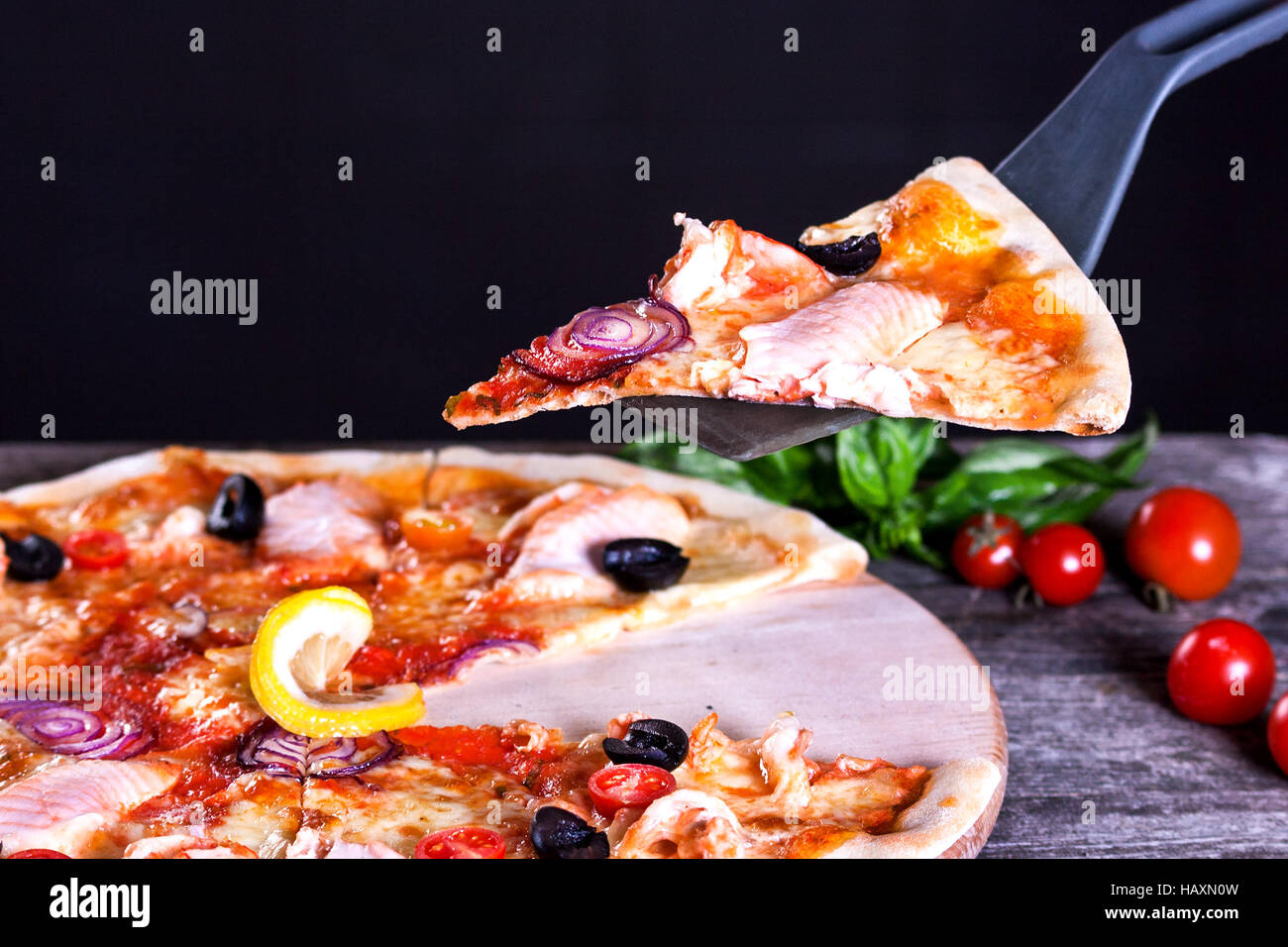 Red fish hi-res stock photography and images - Alamy