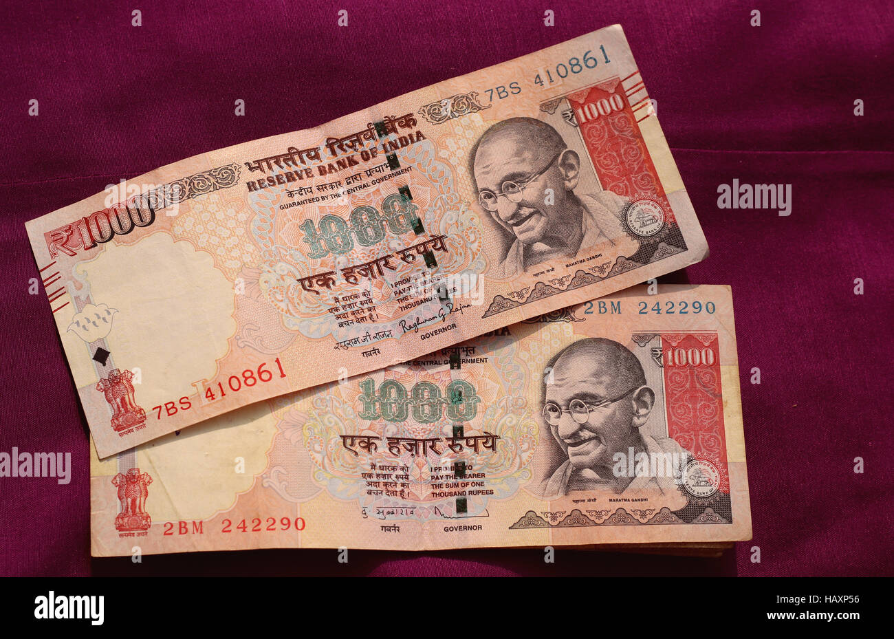 Banned old 500 1000 rupee hi-res stock photography and images - Alamy