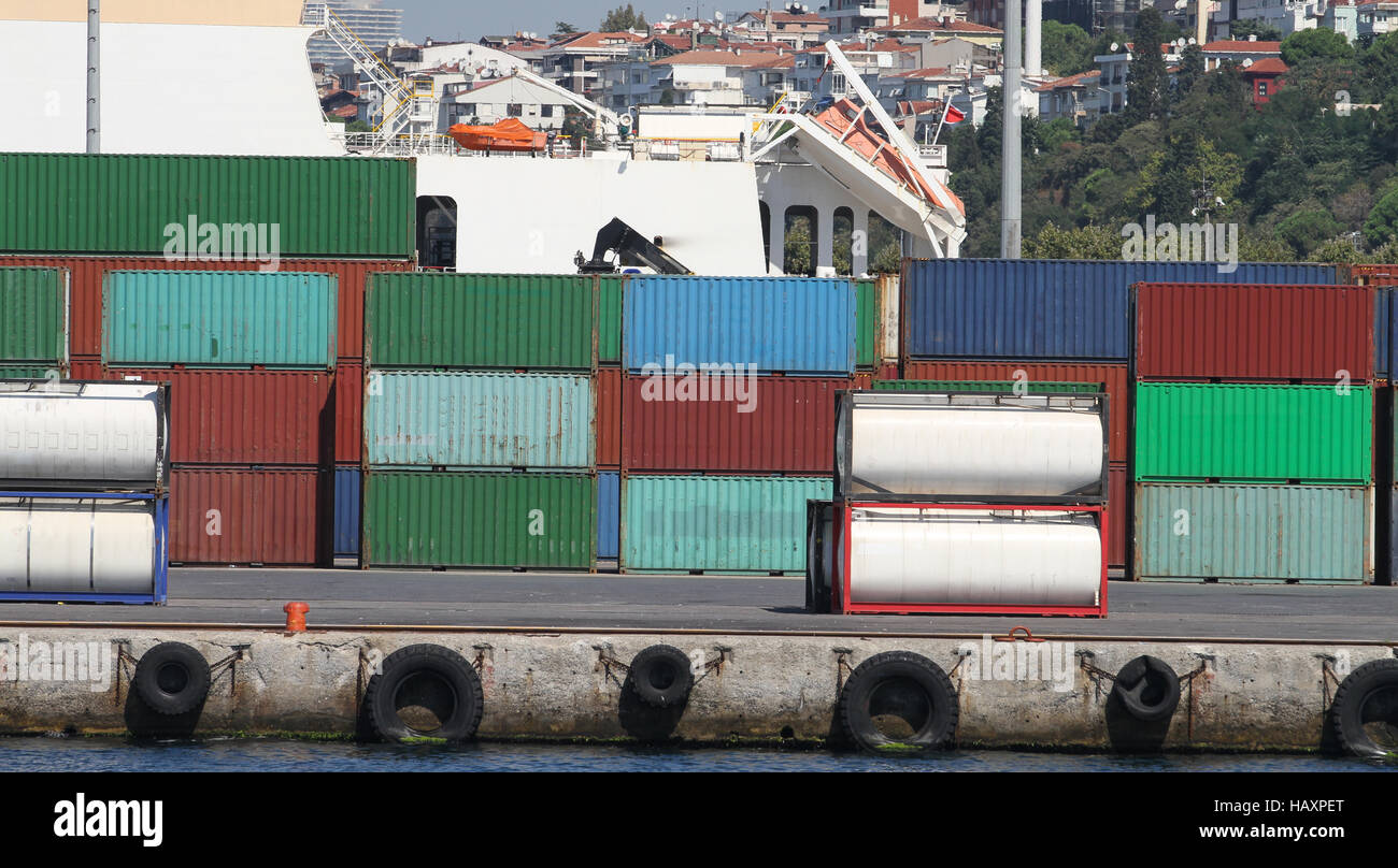 Containers waiting to transfer in a port Stock Photo - Alamy