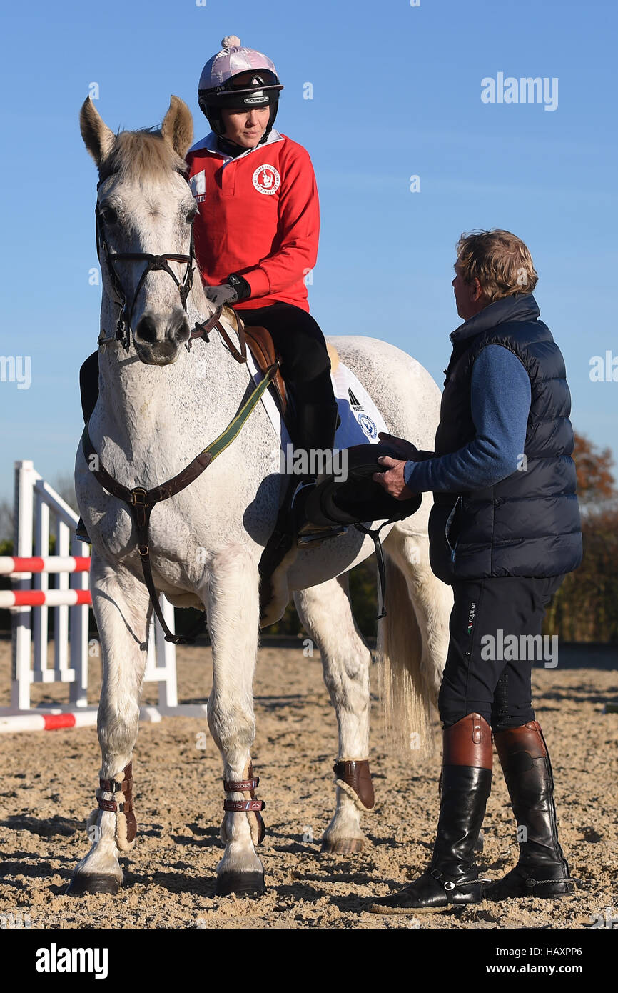 Victoria Pendleton during a lesson in showjumping with Olympic gold ...