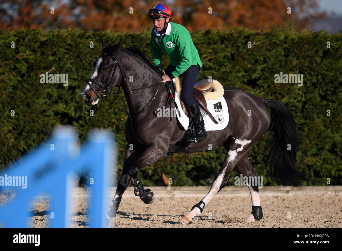 Frankie Dettori during a lesson in showjumping with Olympic gold ...