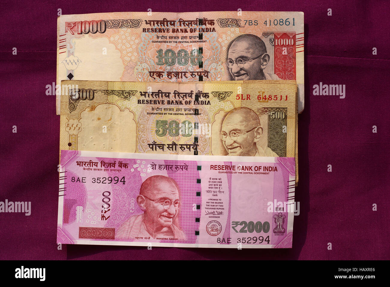 Banned old 500 & 1000 rupee notes & launched 500 and 2000 rupee new ...