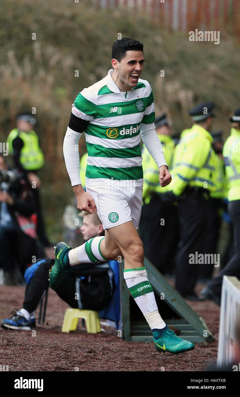 Celtic's Tom Rogic celebrates scoring his side's fourth goal of the ...