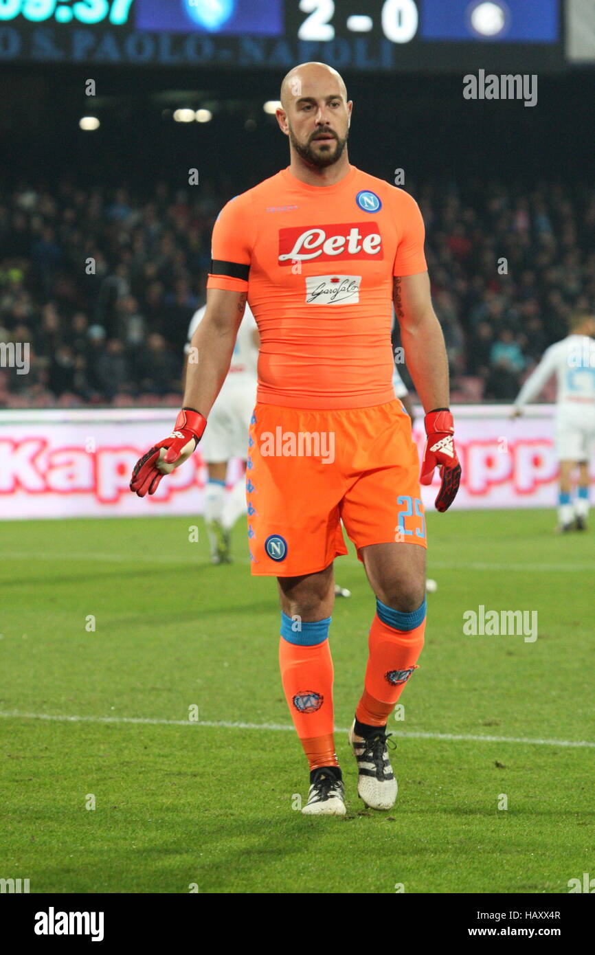 Napoli, Italy. 02nd Dec, 2016. Pepe Reina, goalkeeper (SSC Napoli ) in ...