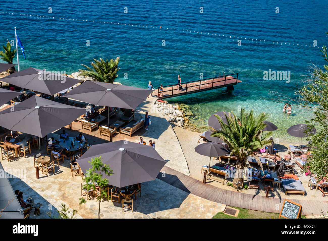 Cava cafe hi-res stock photography and images - Alamy