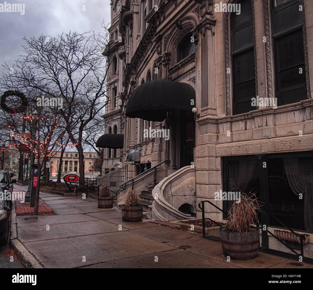 Classy building hi-res stock photography and images - Alamy