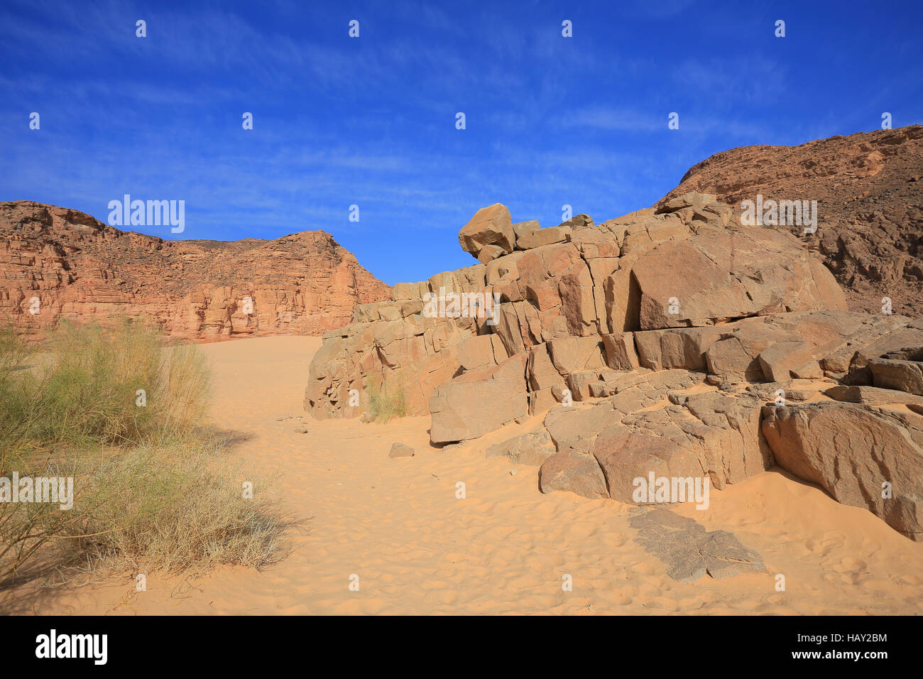 Sinai desert stones hi-res stock photography and images - Alamy