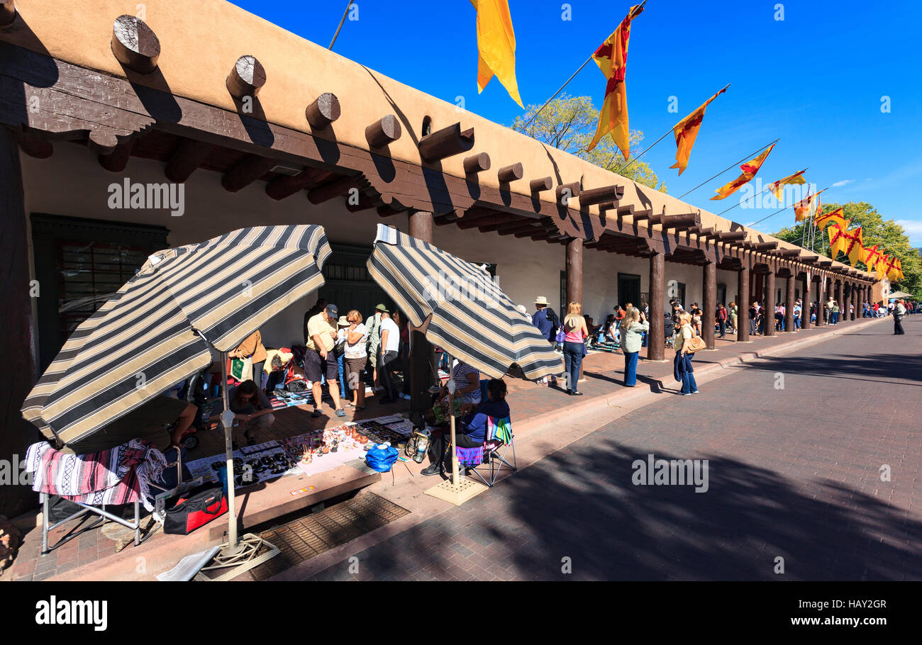 Native American vendors sell their craft at the Palace of Governors ...
