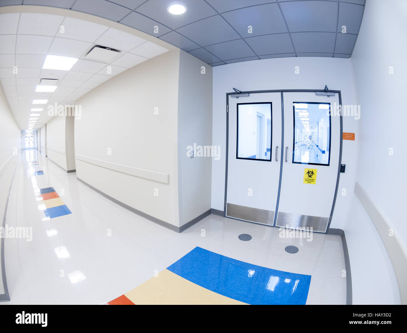 Qc lab laboratory quality hi-res stock photography and images - Alamy